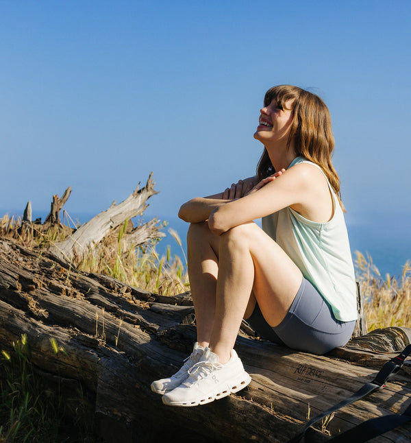 Women's All Day 6" Pocket Short - Black – Free Fly Apparel